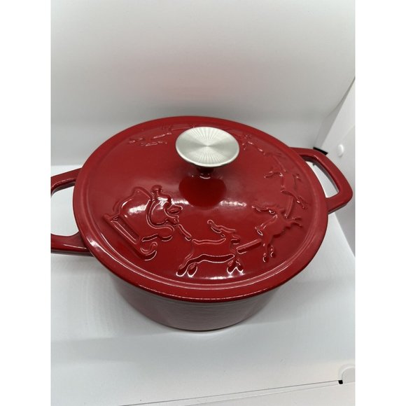 smith and clark | Kitchen | Red Dutch Oven Christmas Santa Sleigh 3 Qt ...